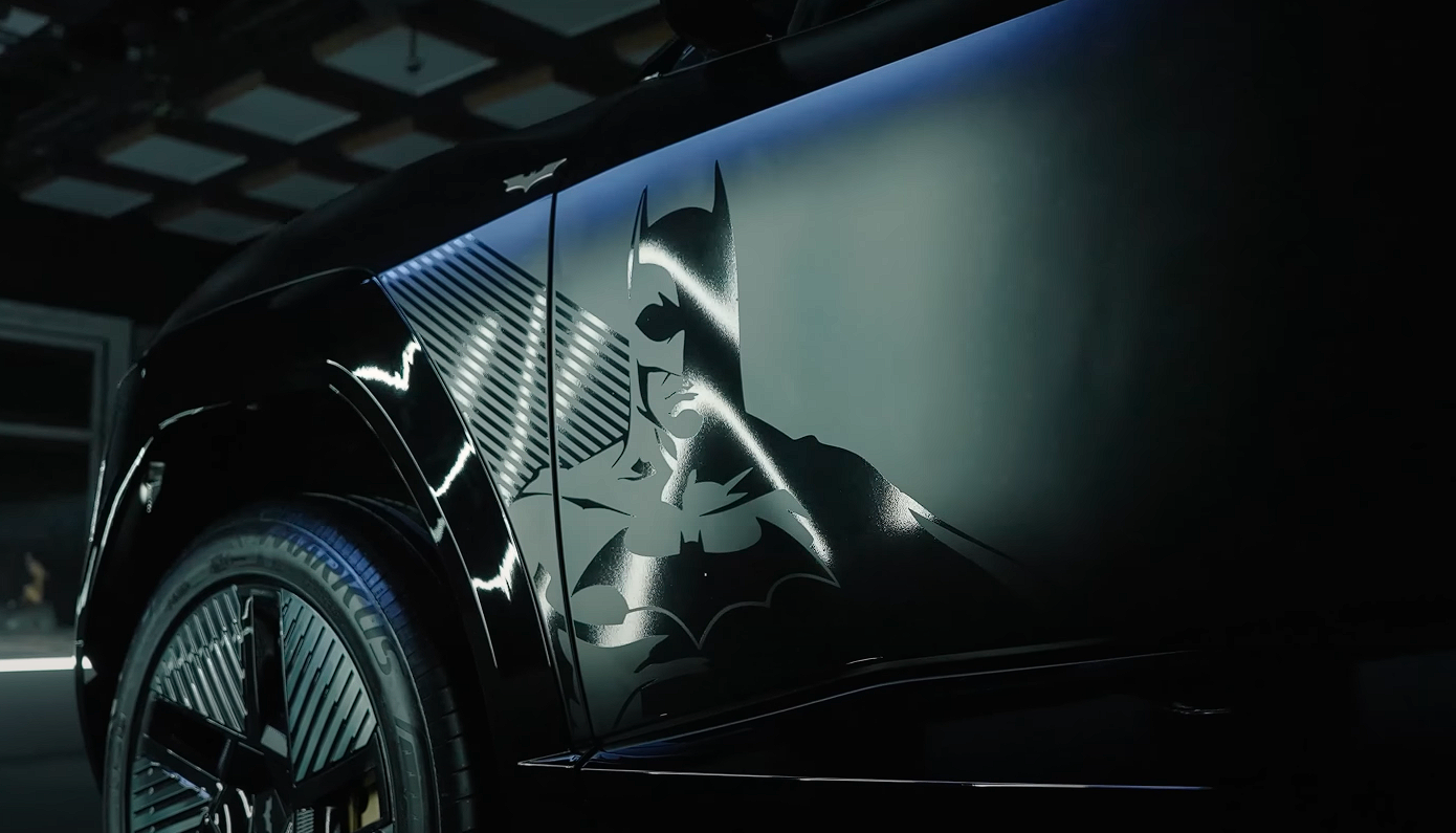 Batman on the Car? Mahindra BE 6 - नई कार खरीदेंगे.com